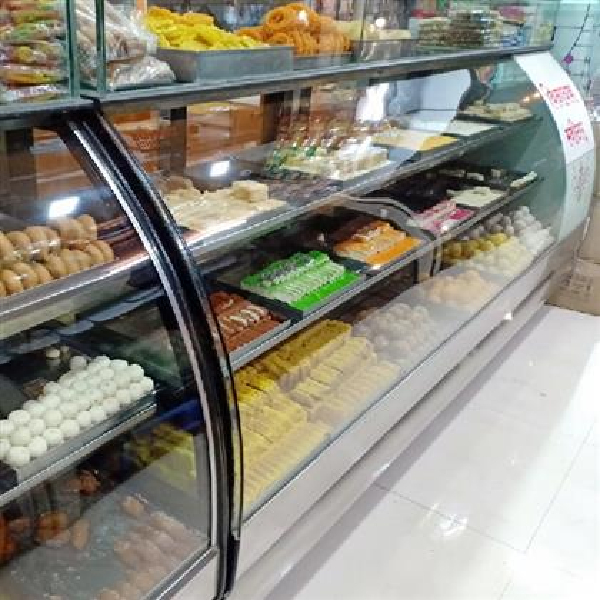 Curved Glass Cold Counter – Top Manufacturers, Suppliers & Sellers in India