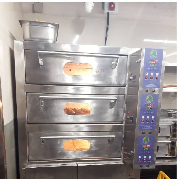 Deck with live steam and proofer Price in New Delhi, Delhi – ₹5,00,000 ...