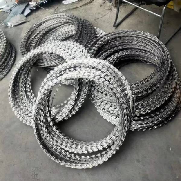 Galvanized Iron Concertina Coil Price in Thane, Maharashtra – ₹90 ...