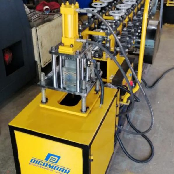 8 Roller Single Design Rolling Shutter Strip Making Machine (Automatic) Price in Pune ...