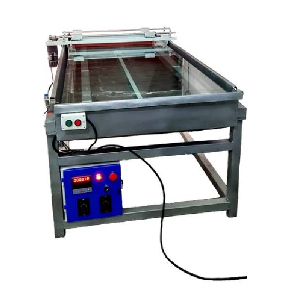 Automatic Rhinestone Hot Fix Machine in Surat - VT DHARMYUG