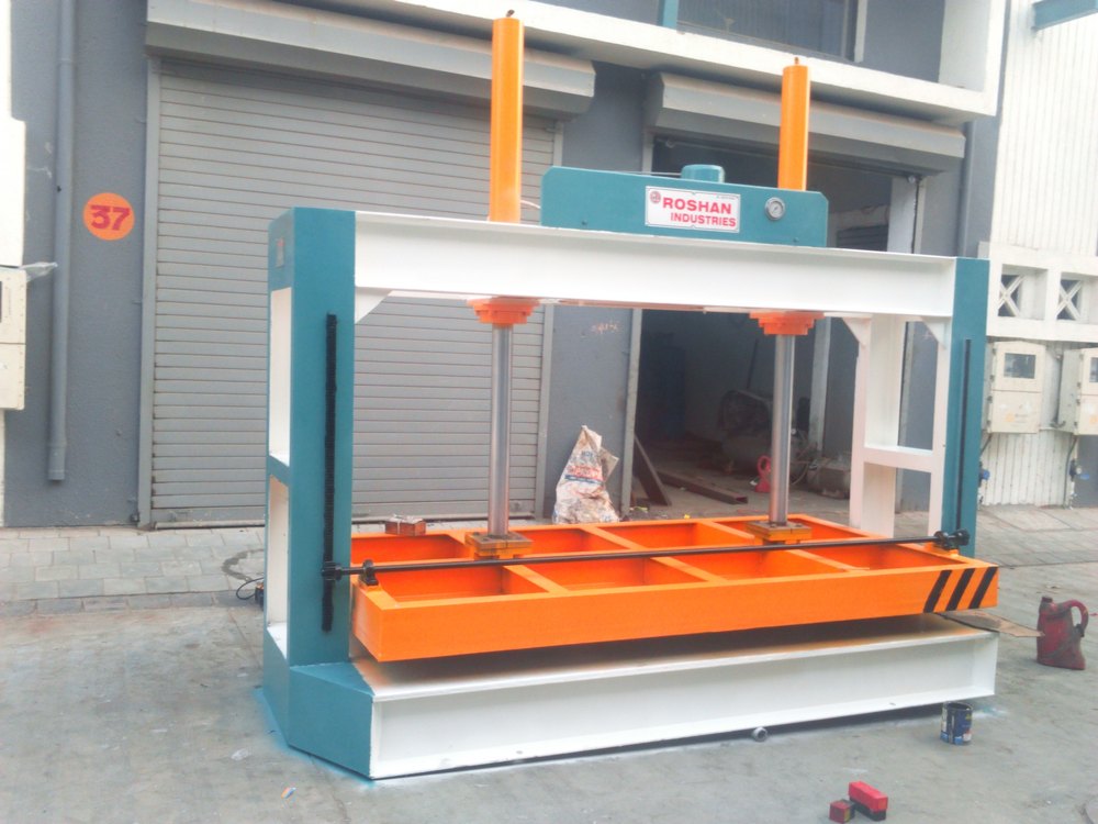 3 Phase Flush Door Cold Press Machine Model Name Number R 4 8