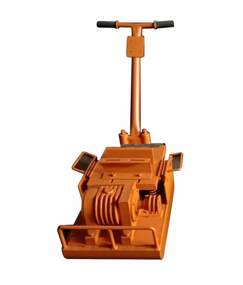 5 HP Portable Electrical Earth Compactor, For Construction, 150 Kg ...