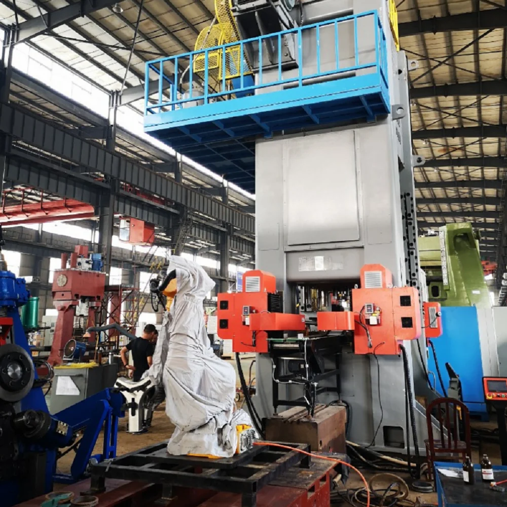 Automatic Forging Machine, Size: 2000 MM, 25kW Manufacturer & Seller in ...