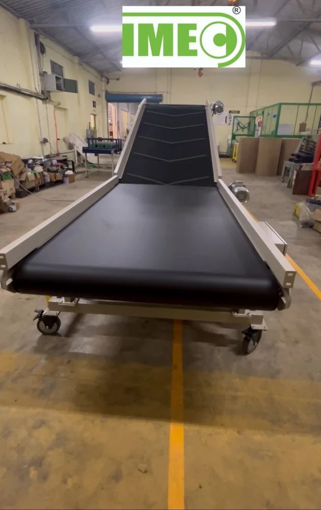 Belt IMEC / MANUAL TRUCK LOADING CONVEYOR, Capacity: 100 Kg/Feet, Material Handling Capacity: 20 ...