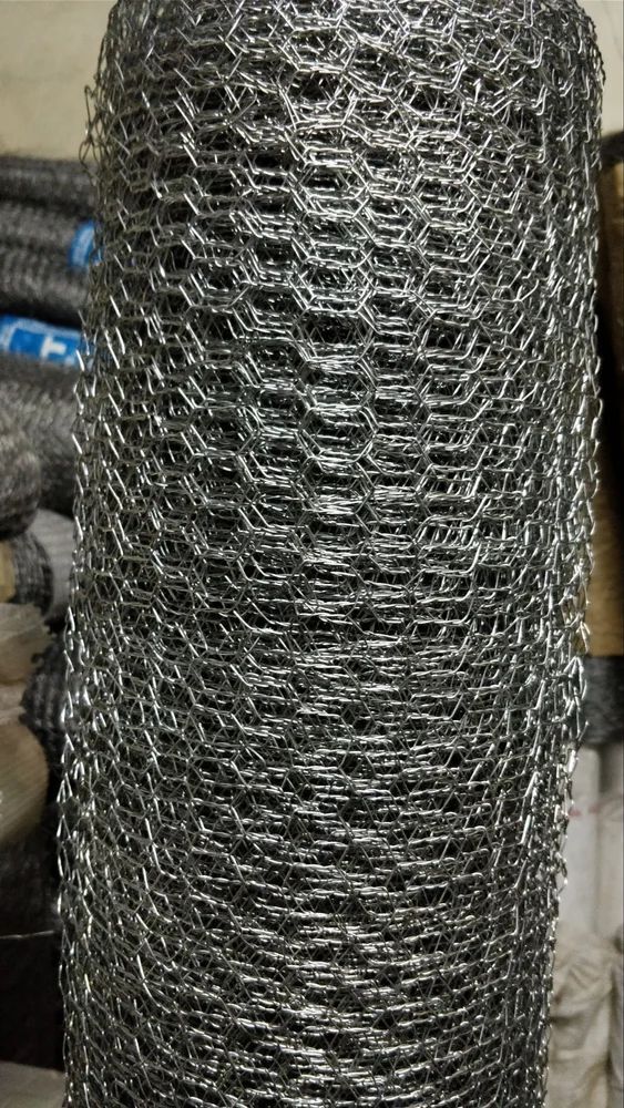 Chicken Mesh Jali Price in Delhi, Delhi – ₹100 | VARSA WIRE NETTING (INDIA)