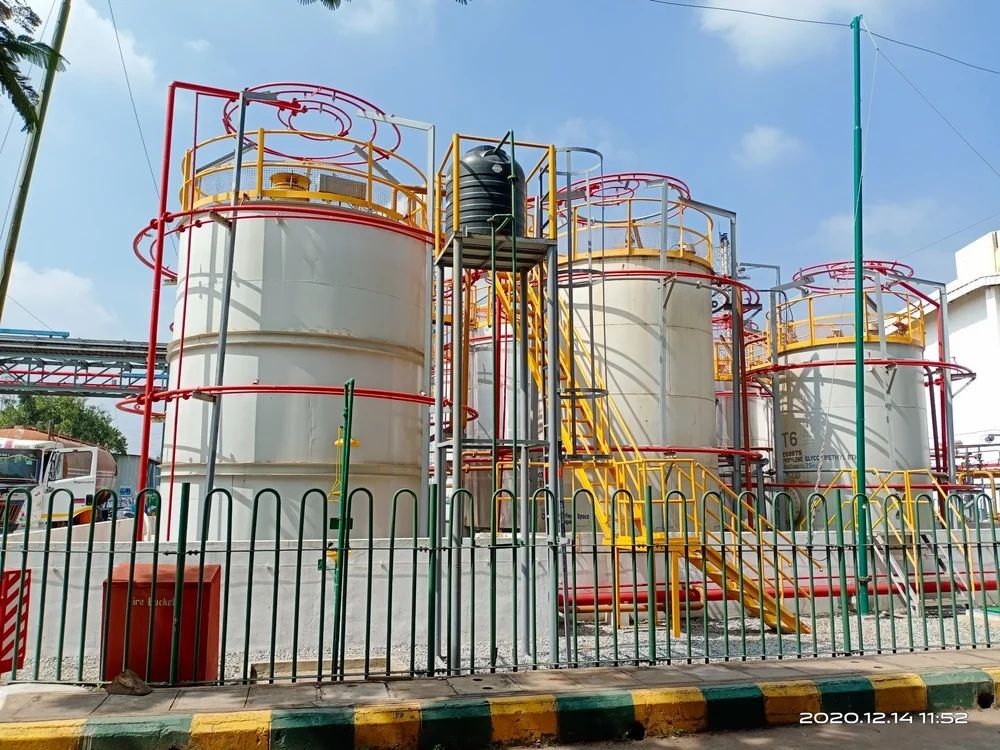 Cylindrical Water Tanks Manufacturer & Seller in Pune - ACME PROCESS ...