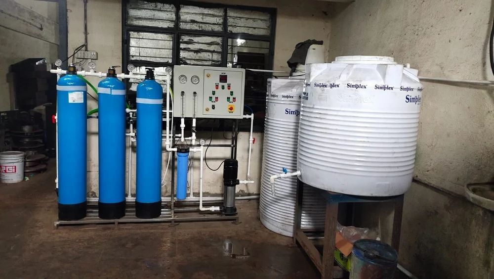 Dialysis Ro Water Plant, RO Capacity: 1000 LPH, FRP Price in Mumbai, Maharashtra – ₹2,00,000 | M ...