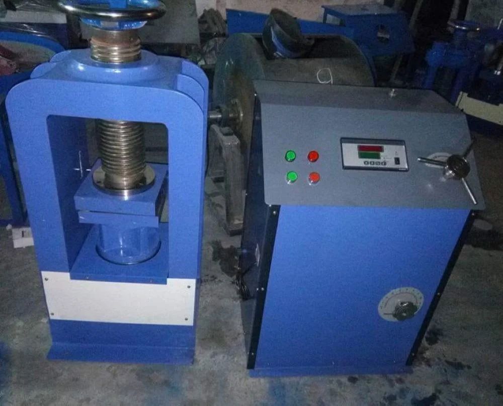 Digital Cube Testing Machine 2000kn, Capacity: 200 Tonne Price in ...