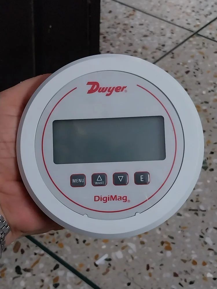 Dwyer DM-1102 DigiMag Differential Pressure & Flow Gauge (0-0.25"" W.C ...