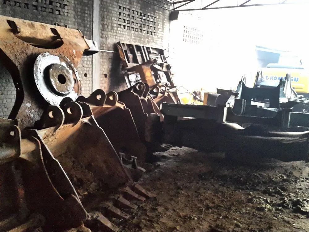 Excavator Buckets, Capacity: 300-1000 Kg Manufacturer & Seller in Delhi ...