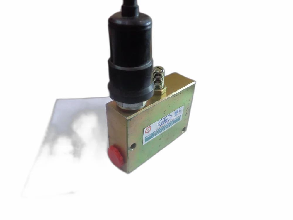 Grease Flow Meter, For Industrial, Model Name/Number: LFS-0/G Price in ...