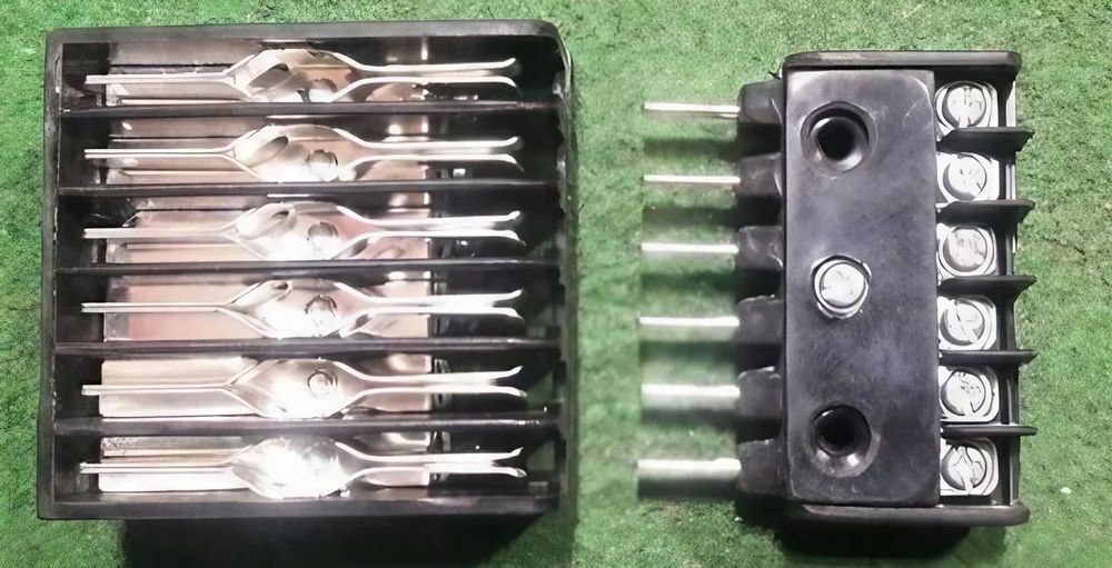 Mcc Feeder Fixed Moving Sliding Contacts, 415 V Ac Manufacturer ...