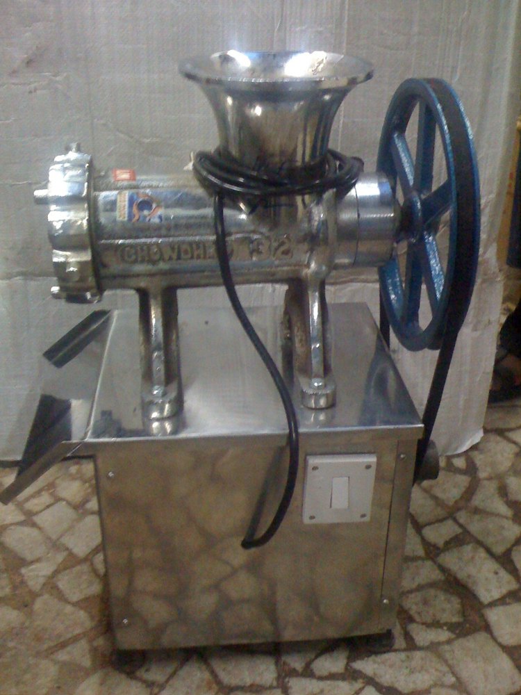 Meat Mincer, 32 No, 50 kg per hr Price in Coimbatore, Tamil Nadu ...