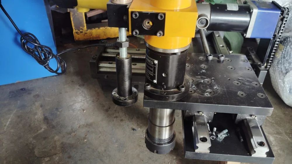 Mild Steel Portable Keyway Milling machine (Fully Automatic) Price in ...
