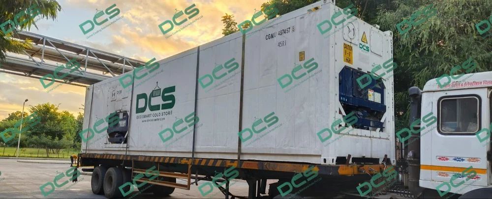 Mild Steel Truck Reefer Container On Lease, Capacity: 30-40 ton ...