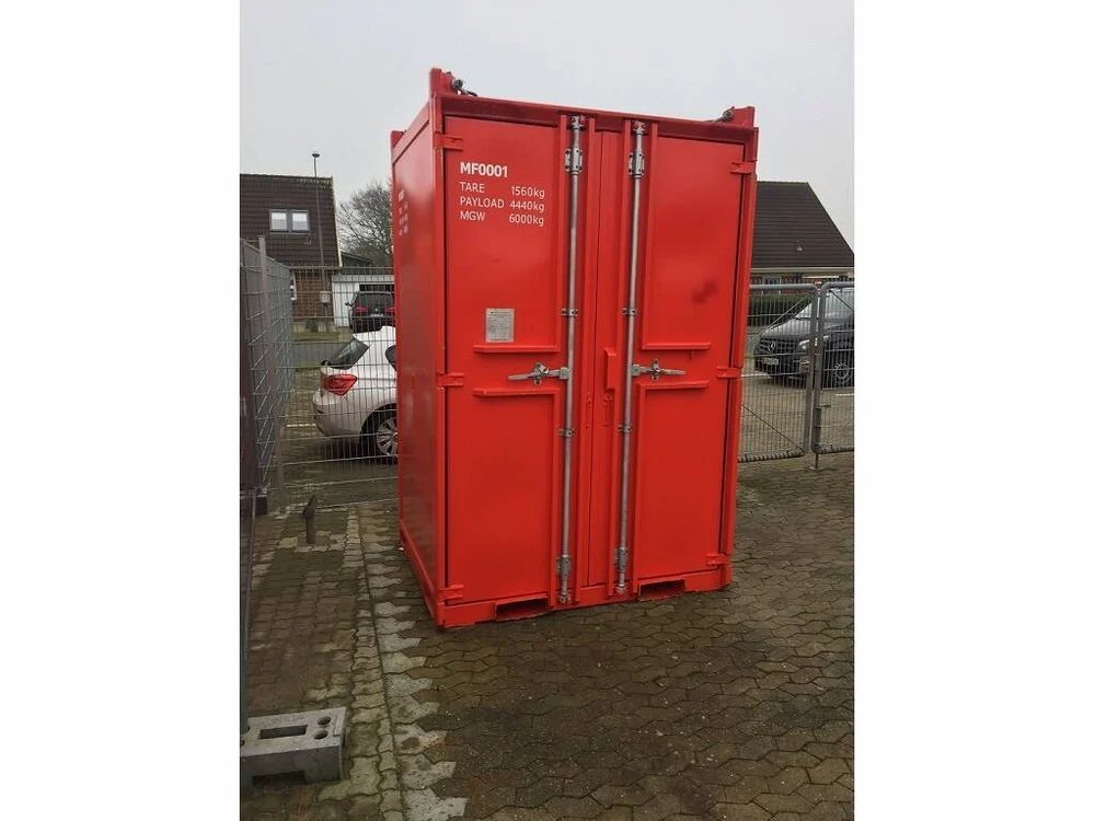 Offshore Mini Containers Price in Thane, Maharashtra – ₹2,10,000 | APEX ...