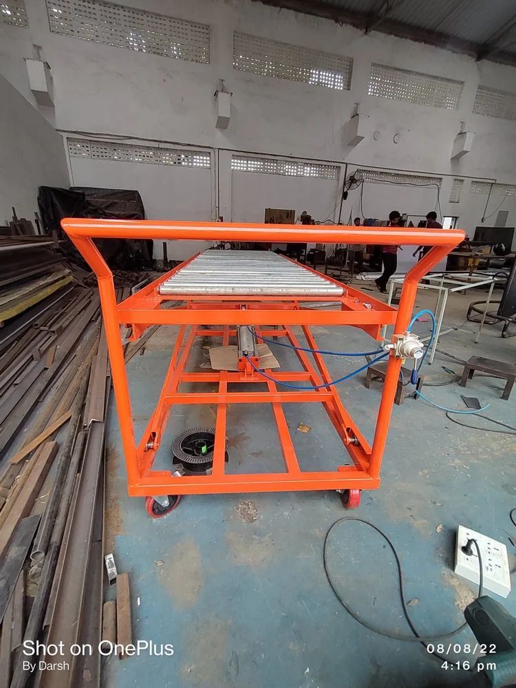 Pneumatic Scissor Lift Trolley, Lift Drive: Pneumatic,Hydraulic, Load ...