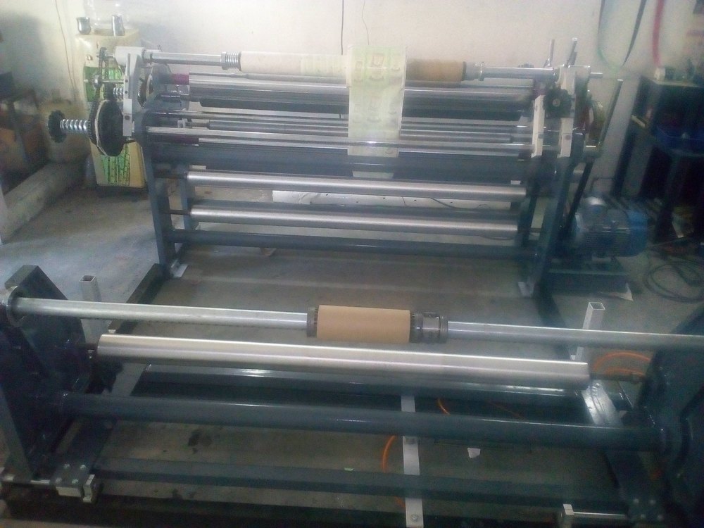 Semi- Automatic Fabric Slitting Machine, 3 Phase, 3000kg Per Day in ...