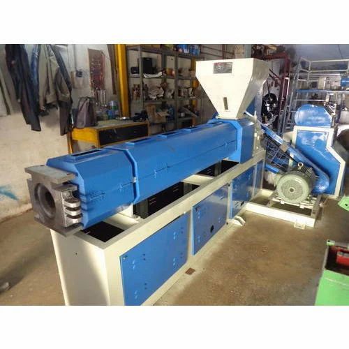 Shiv Raj Nylon (foam) PVC Garden Pipe Making Machine in New Delhi ...