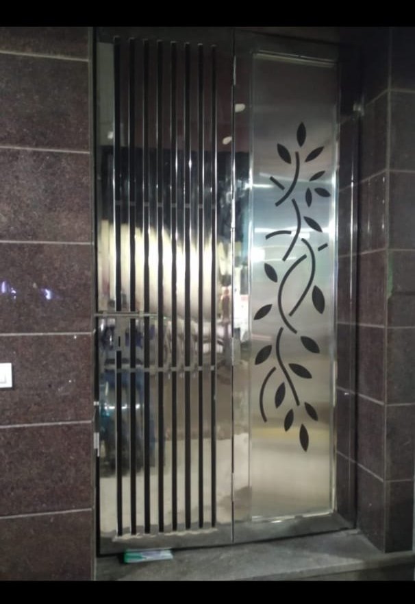 SS Security Door, For Home, Size: 3 X 6 Feet Price in Delhi, Delhi ...