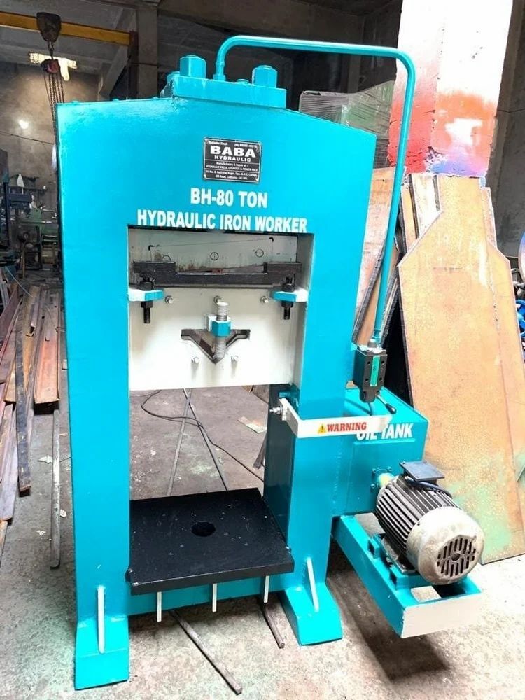 Tempu Blue Mahindra Gray Hydraulic Iron Worker Machine, Capacity ...