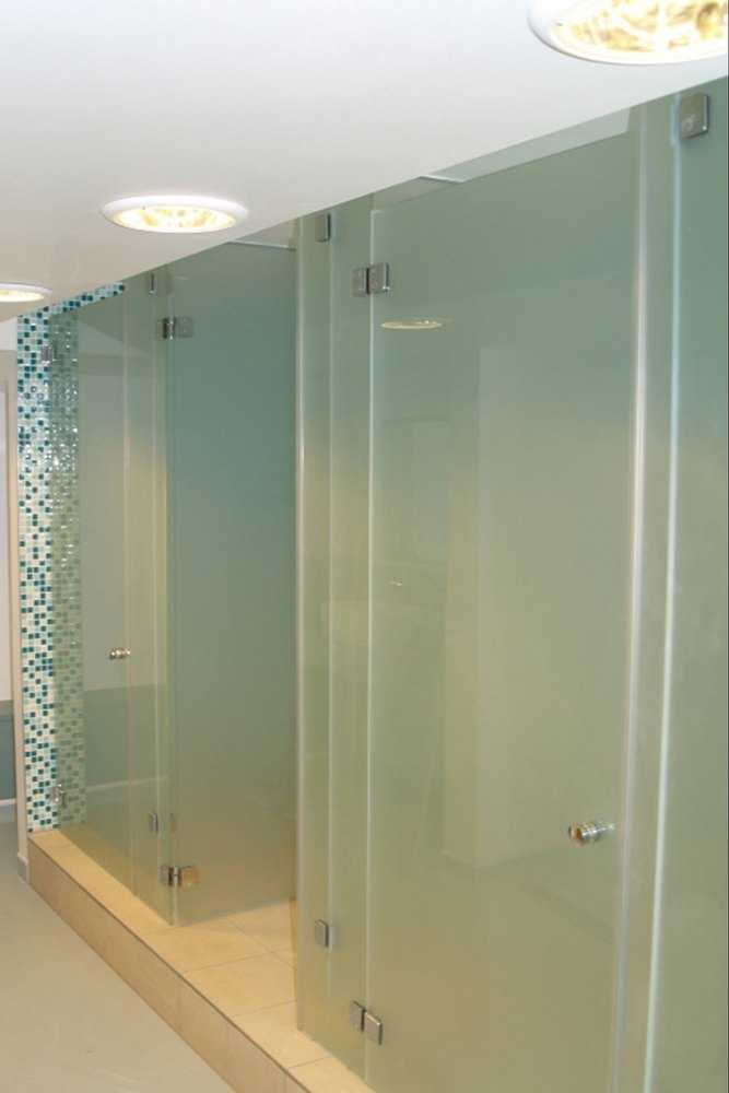 Transparent Glass Partition Price in Pune, Maharashtra – ₹480 | SHOWER INDIA