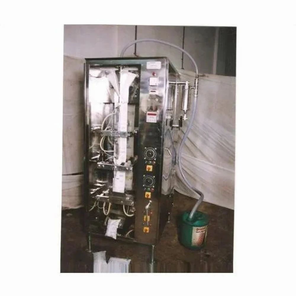 Volumetric Mustard Oil Pouch Packing Machine, 20 HP Manufacturer ...
