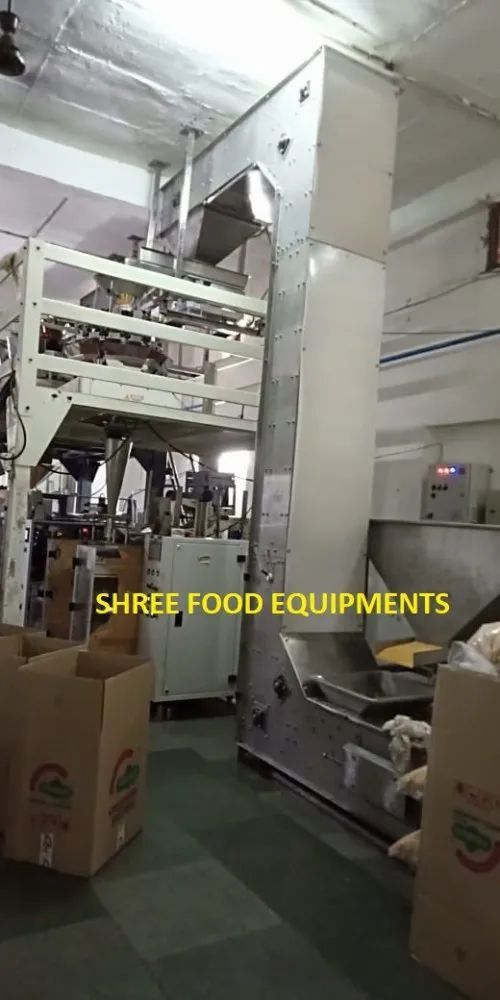 Z Type Bucket Elevator, 1.5 kW Manufacturer & Seller in NOIDA - SHREE ...