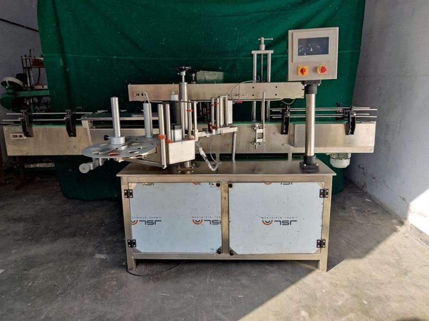 Round Bottle Sticker Labelling Machine at ₹ 300000.00 in Ahmedabad